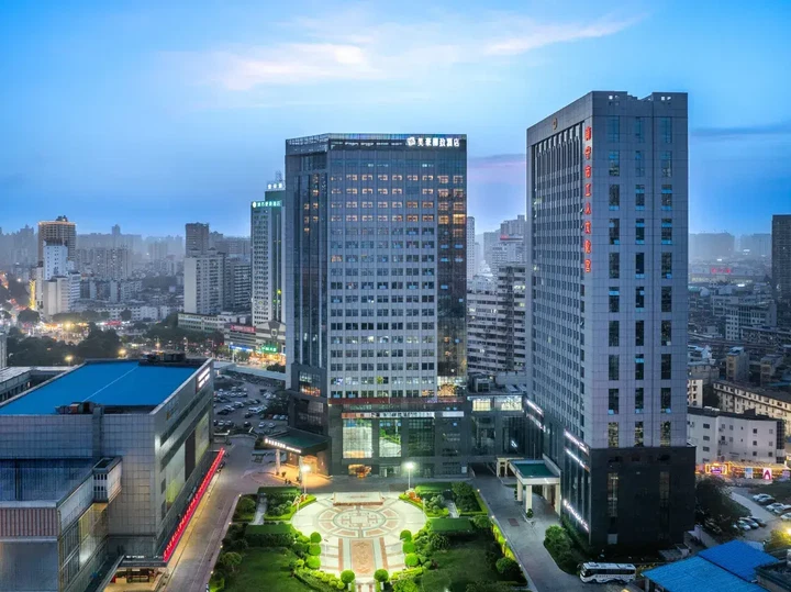 Mehood Lestie Hotel - 난닝 시