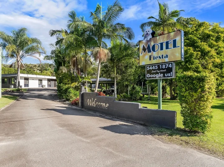 Buderim Fiesta Motel - サンシャイン・コースト