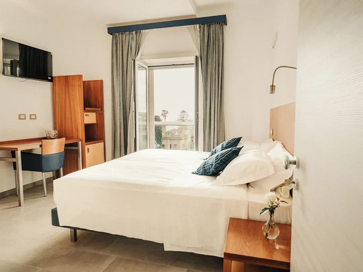 Hotel Mediterraneo - Santa Marinella