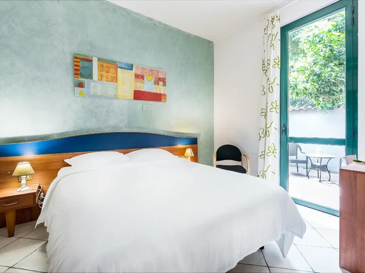 Hotel La Villetta - フィウミチノ