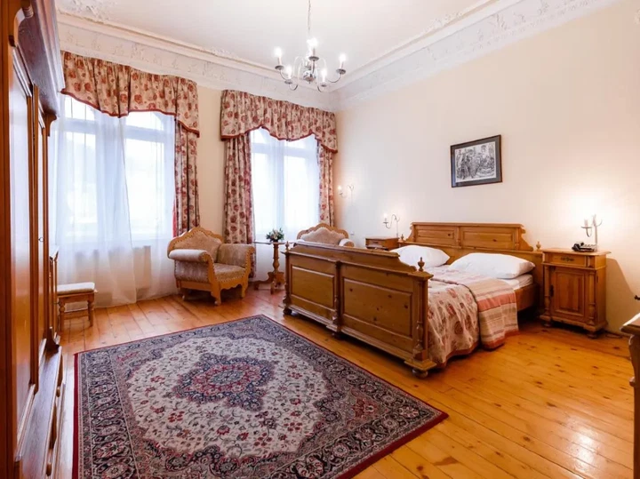 Heluan - Karlovy Vary