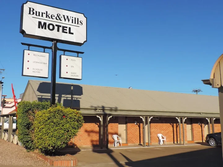 Burke & Wills Mt Isa - Mount Isa