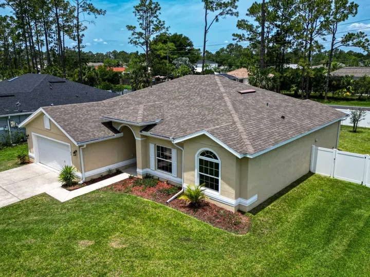 Spacious With Private Pool – Ideal For Families - Flagler Beach, FL