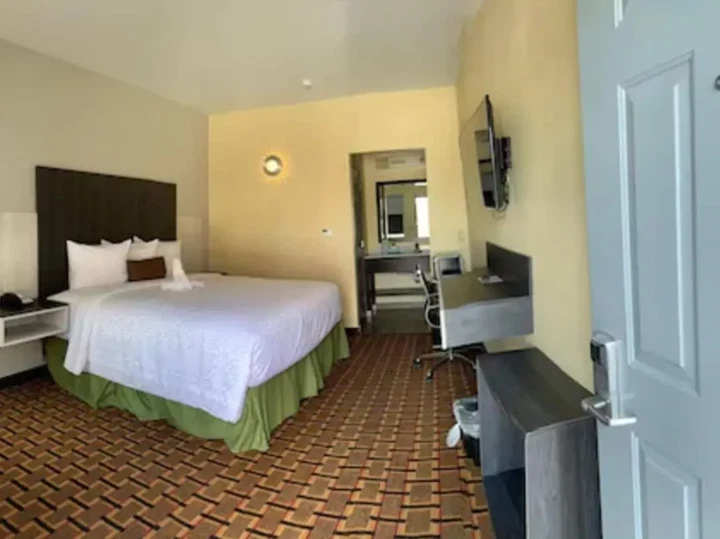 Homestay Inn & Suites Edinburg - McAllen, TX