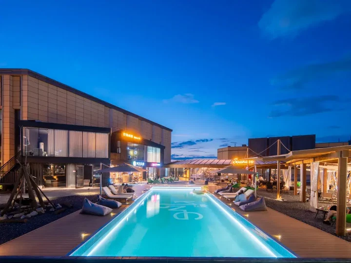 King13·nest Hotel -