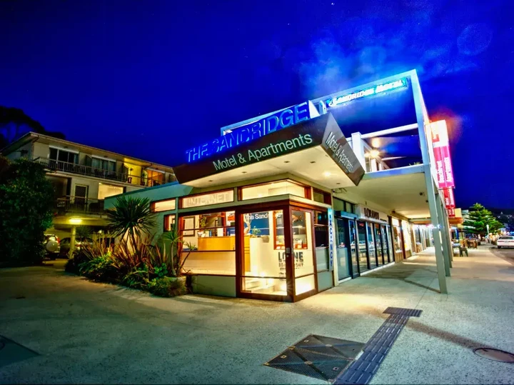The Sandridge Motel - ローン