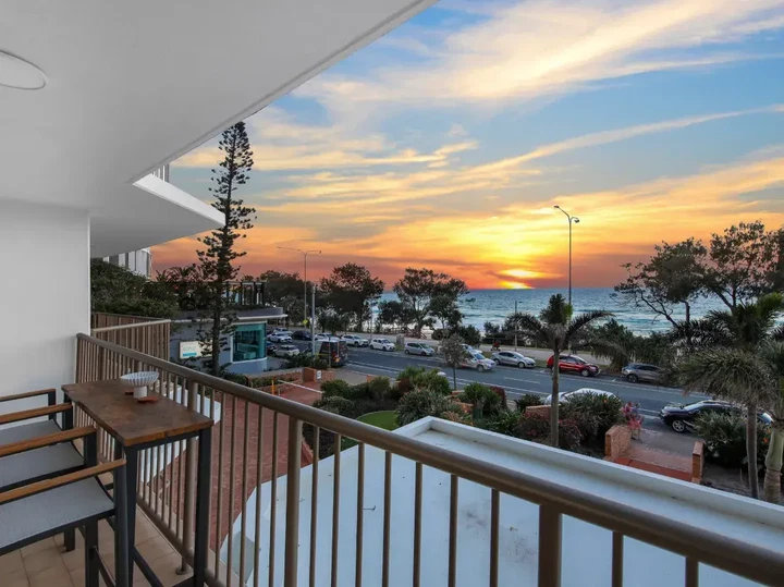The Ocean Arcade - Views, Games & Vibes - Surfers Paradise