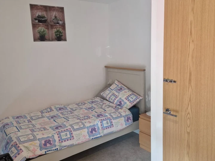 A Friendly Budget Room That Delivers Comfort Stay - Southampton