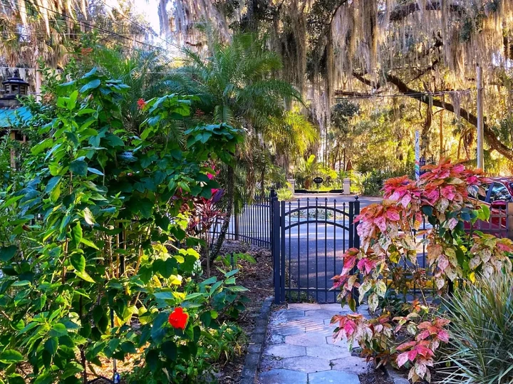 Retreat At Crystal Manatee - Homosassa Springs, FL