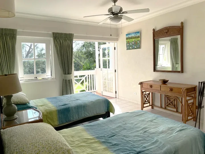 Rockley Orange Hill - By Zenbreak - Barbados