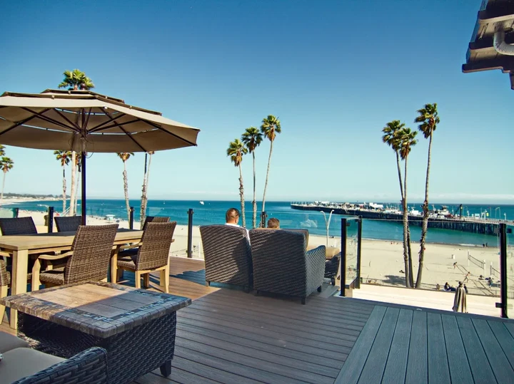 Casablanca Inn On The Beach - Capitola, CA