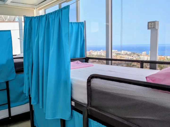 Adeje Nest Hostel - Playa de las Américas