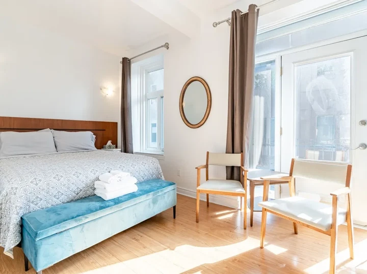 Hotel Le Coach - Montreal