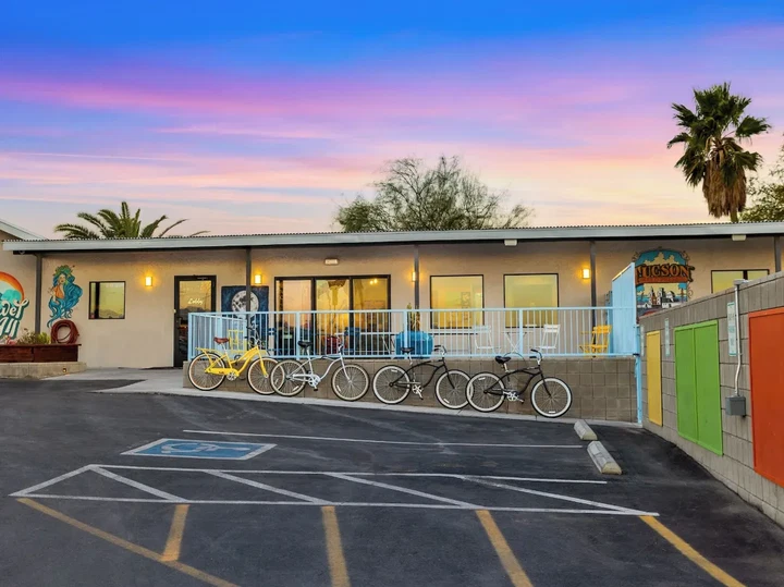 Hotel Mccoy - Art, Coffee, Beer, Wine - Sonora