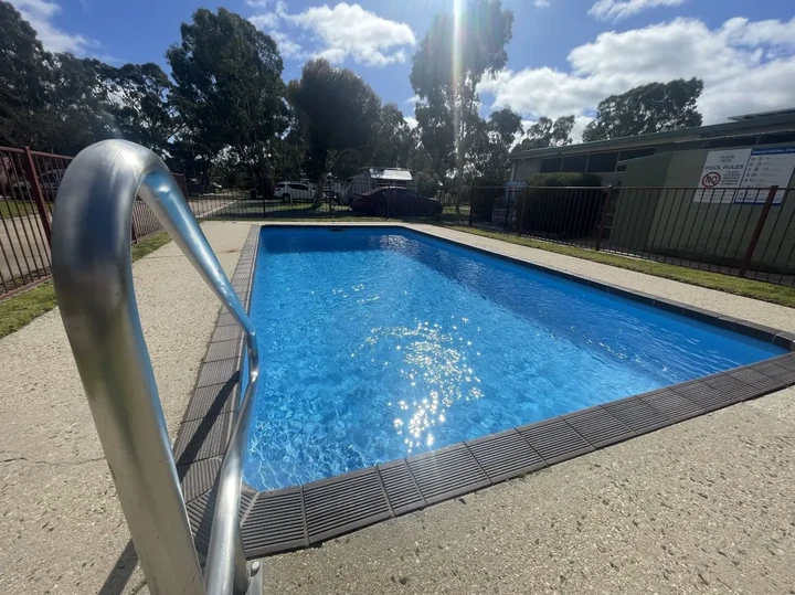 Acacia Caravan Park & Holiday Units - Ararat