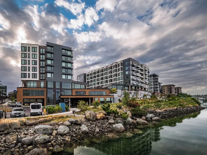 Marina Square Suites - Bremerton, WA
