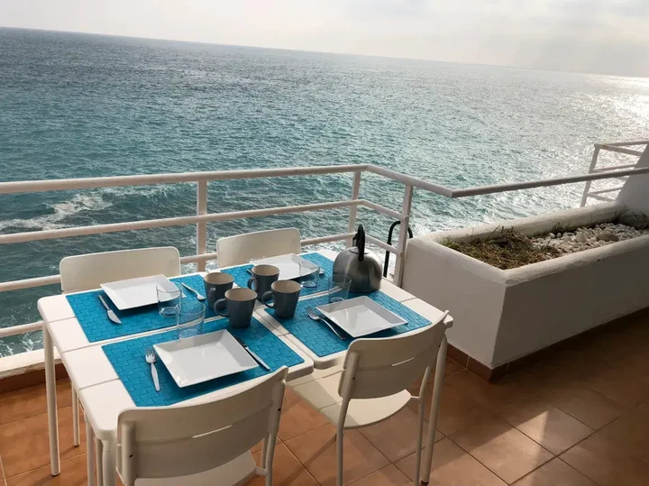Impresionante Vista Al Mar Cerca De Barcelona - Calella
