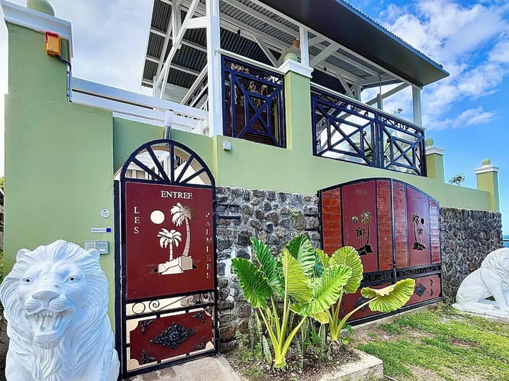 The Palm Trees Restaurant And Rooms - Mauritius