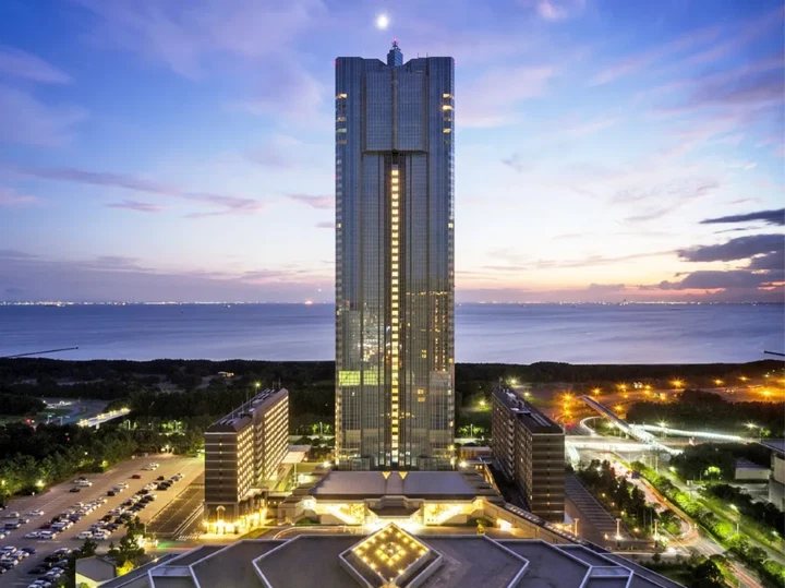 Apa Hotel And Resort Tokyo Bay Makuhari - Tokyo