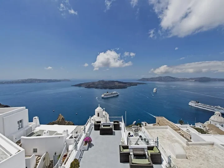 Aroma Suites - Santorini