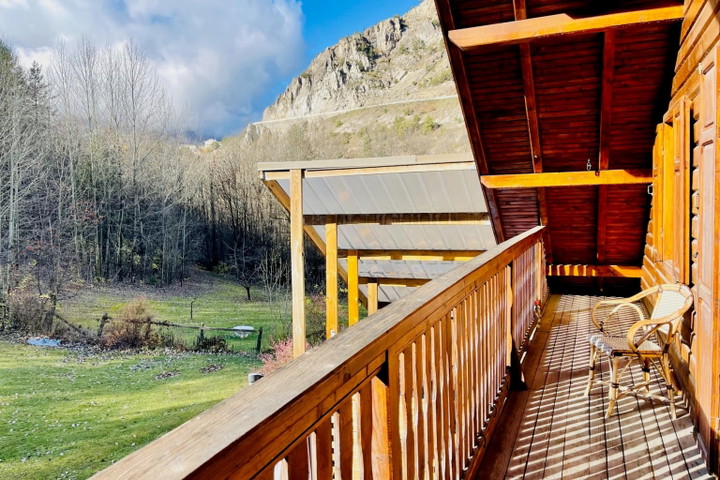 Beau Chalet Proche Du Centre De Briançon - Briançon