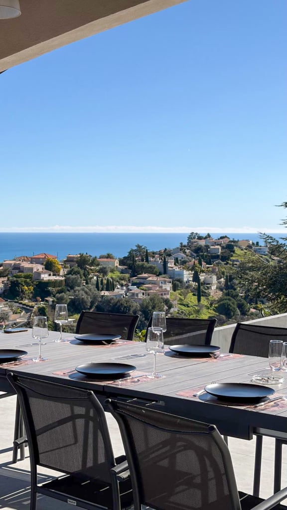 Beautiful Villa With Sea & Mountain View And Pool - Nice