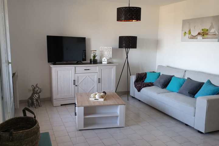 Appartement 2 Chambres Avec Terrasse Et Parking - La Seyne-sur-Mer