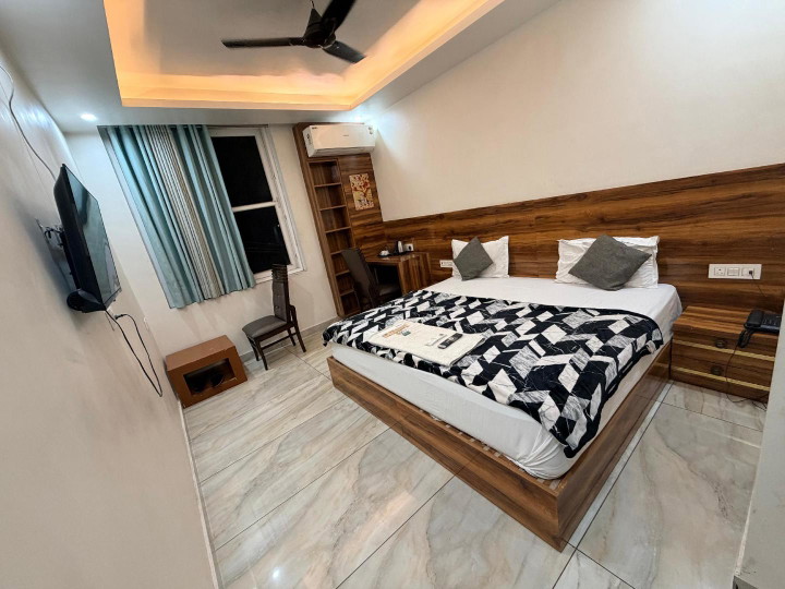 Landlord Premier - Rohtak