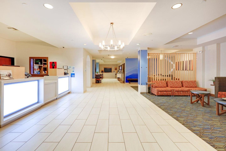 Holiday Inn Express Hotel & Suites Burleson - Fort Worth By Ihg - Joshua, TX