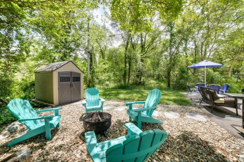 1 Mi To Indiana Dunes Nat'l Park: Home W/ Patio! - Hobart, IN