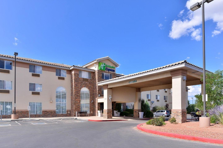 Holiday Inn Express Hotel & Suites Farmington By Ihg - Farmington, NM