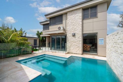 Clifftop Luxury With Pool - Kiama