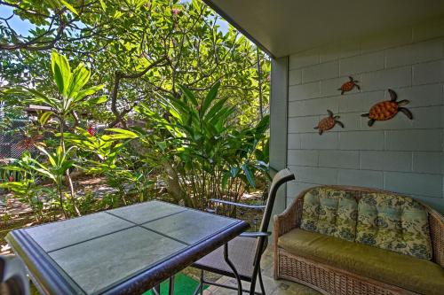 Kailua Studio W/ Pool Access & Garden Views! - Kailua-Kona, HI