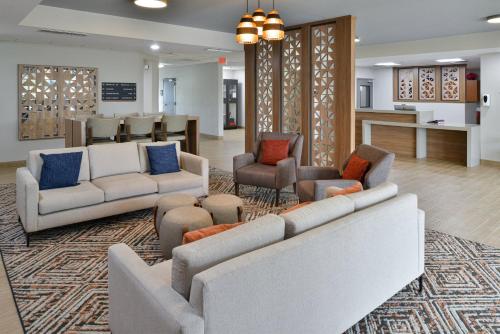 Candlewood Suites Kansas City Northeast By Ihg - Kansas City, MO