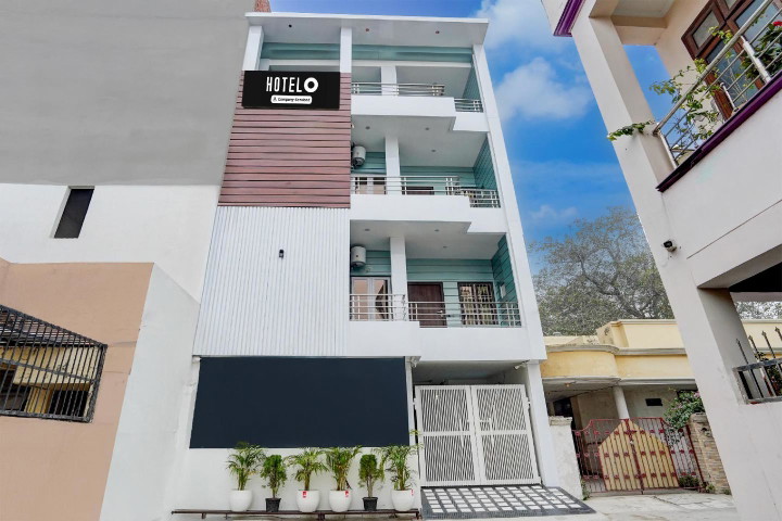 Super Oyo Hotel O Civil Lines Bareilly Formerly Neelam Inn - Bareilly