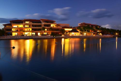 Portobello Gran Marina - Puerto Aventuras