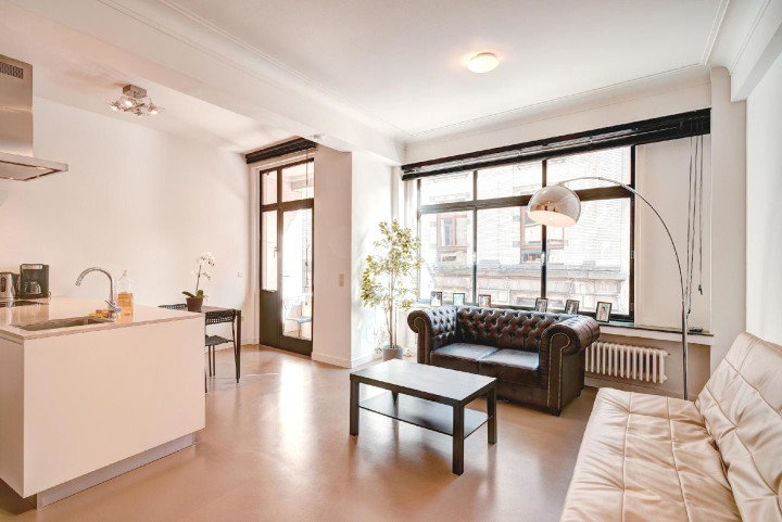 Family Retreat With Balcony In Meir - Antwerp