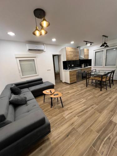 Modern Apartment 2 Barcelona - Badalona