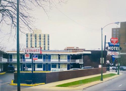 Heart O' Chicago Motel - Oak Park, IL