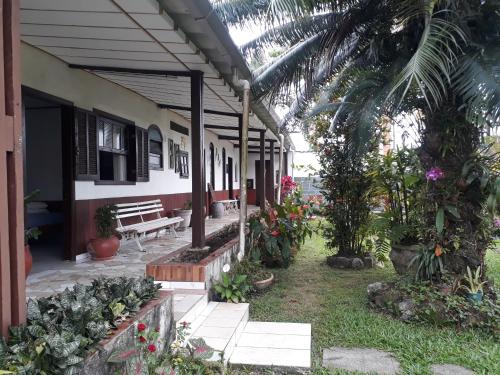 Cantinho Da Geisa - Suites Mobiliadas - Bertioga