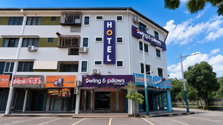 Swing & Pillows @ Seri Kembangan Selango - Seri Kembangan
