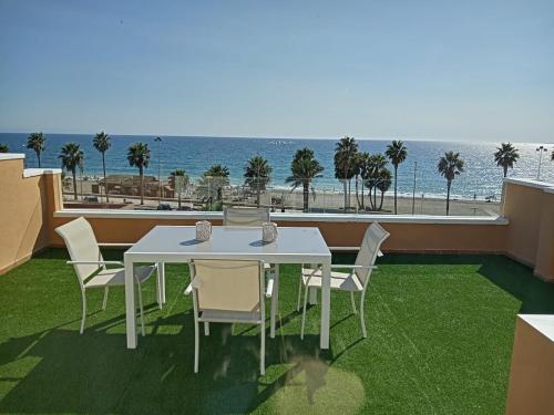 Apartamento 6 Home Suites Almeria - Almería