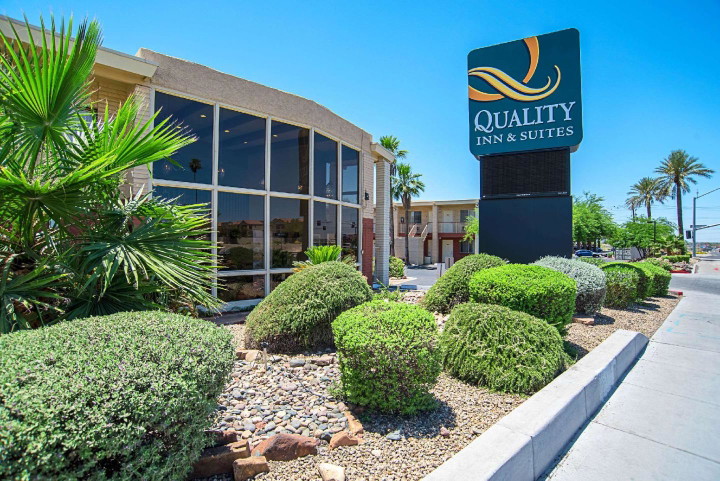Quality Inn & Suites Phoenix Nw - Sun City - Peoria, AZ