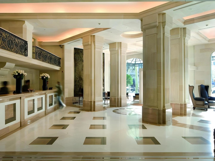 Majestic Residence -
