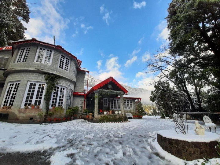 Abbotsford Prasada Bhawan - ナイニタール
