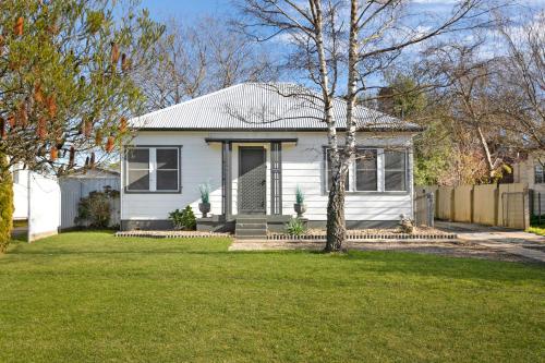 Ronelle Cottage - Moss Vale