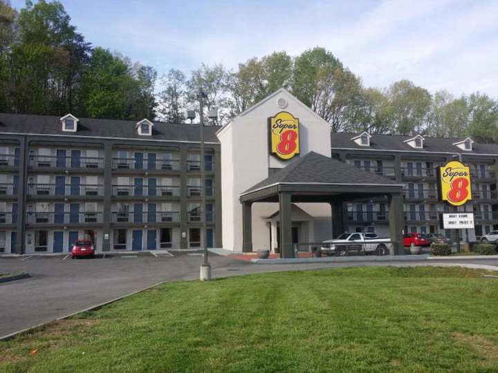 Super 8 By Wyndham Pigeon Forge Dollywood Lane - Pigeon Forge, TN