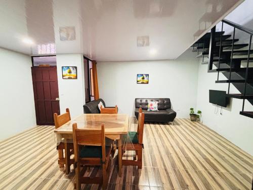 Sua Luxury Arenal Volcano View Apartments - La Fortuna
