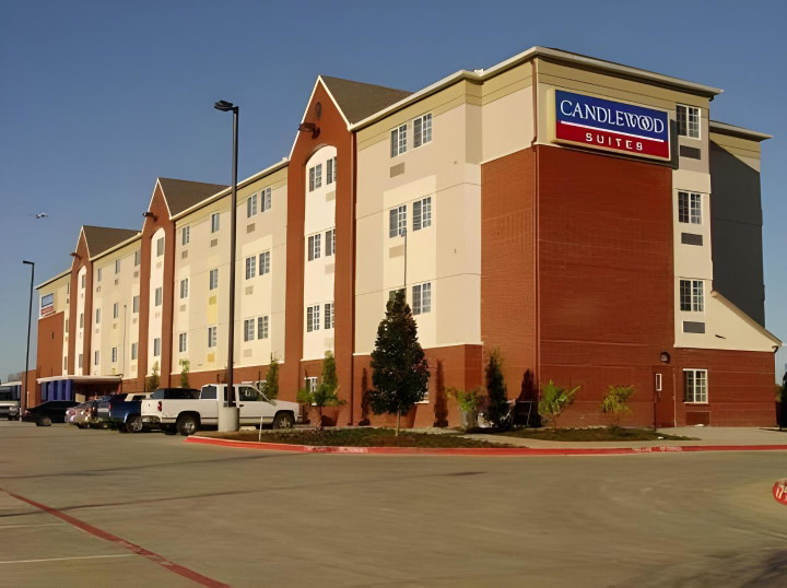 Candlewood Suites Dfw South Hotel By Ihg - Grand Prairie, TX
