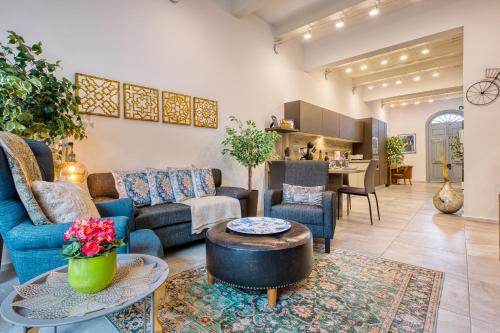 Luxury 2bedroom House With Large Back Yard Rabe1-2 - Valletta